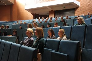 KONFERENCIJA ,,SLAUGA NAMUOSE: TOBULĖTI IR PADĖTI“ – VIKO Sveikatos ...